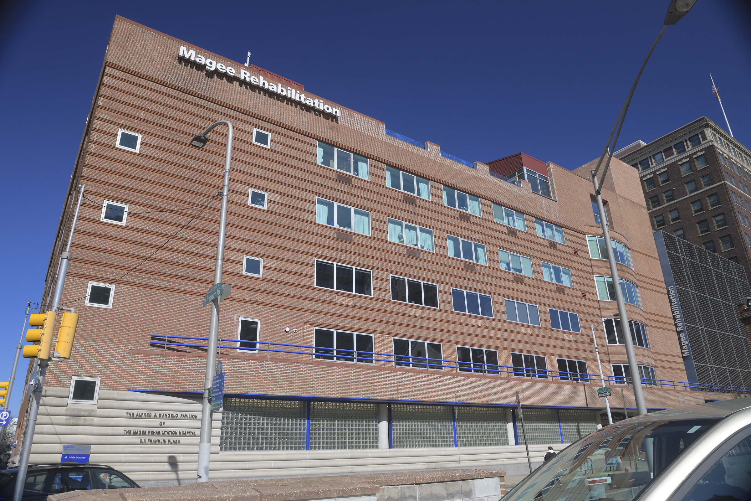 Volunteer | Jefferson Health