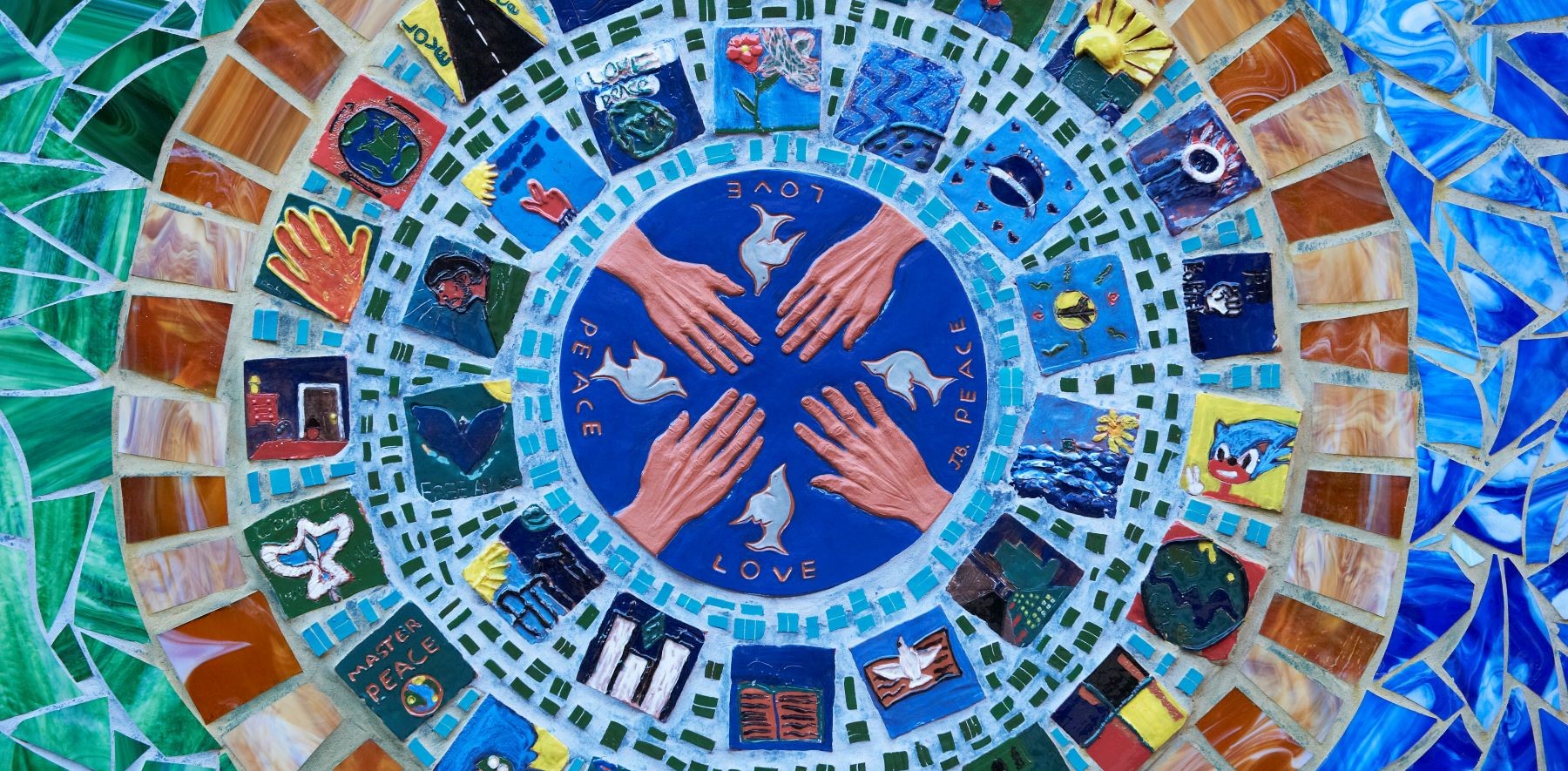 Creative Connections: Healing Through Art Therapy | Jefferson Health